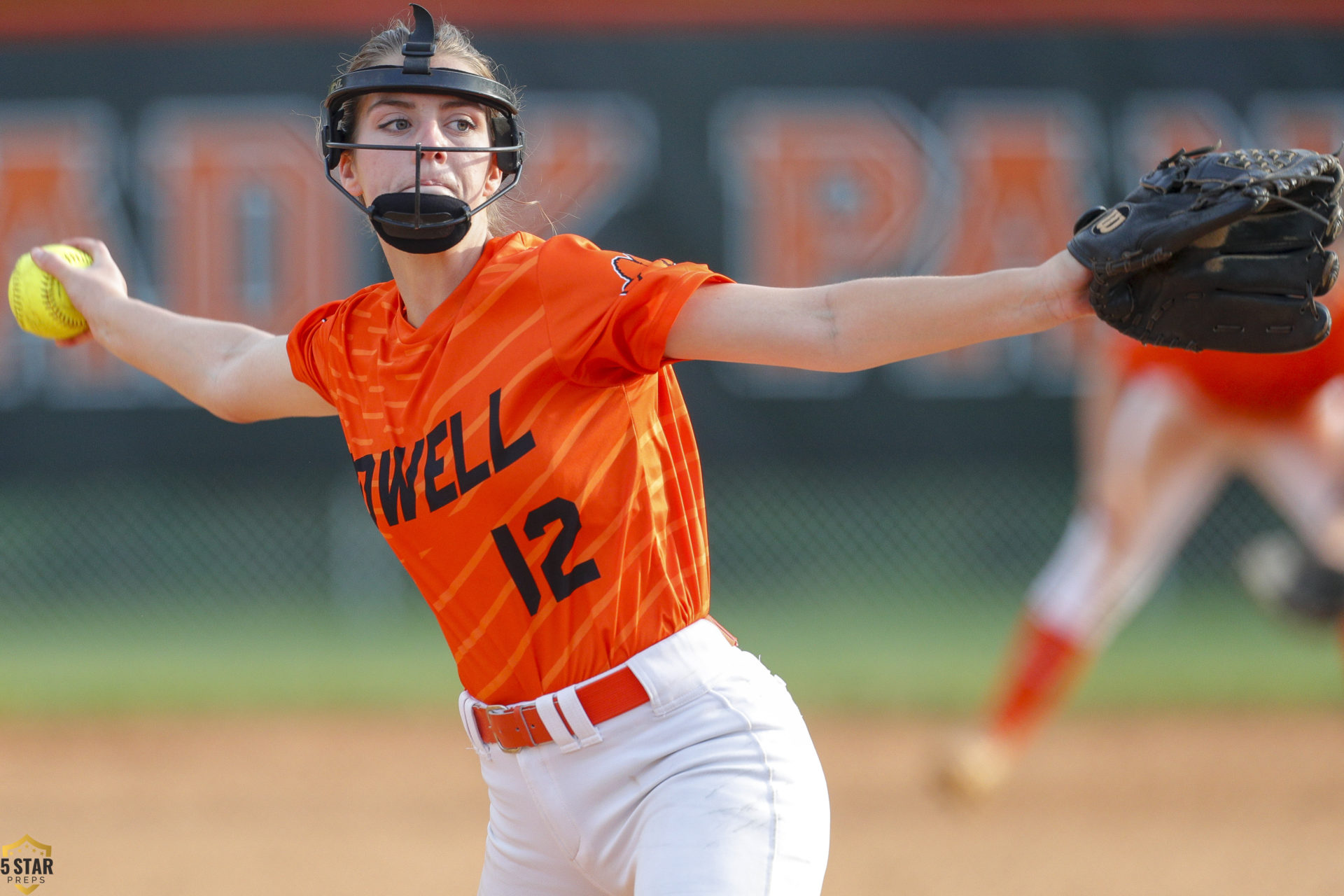 Allison Farr and defending-champion Powell softball stave off ...