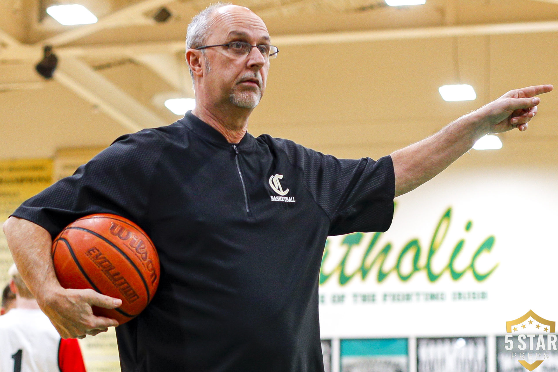 DEVELOPING: Mike Hutchens to retire as basketball coach at Catholic at ...