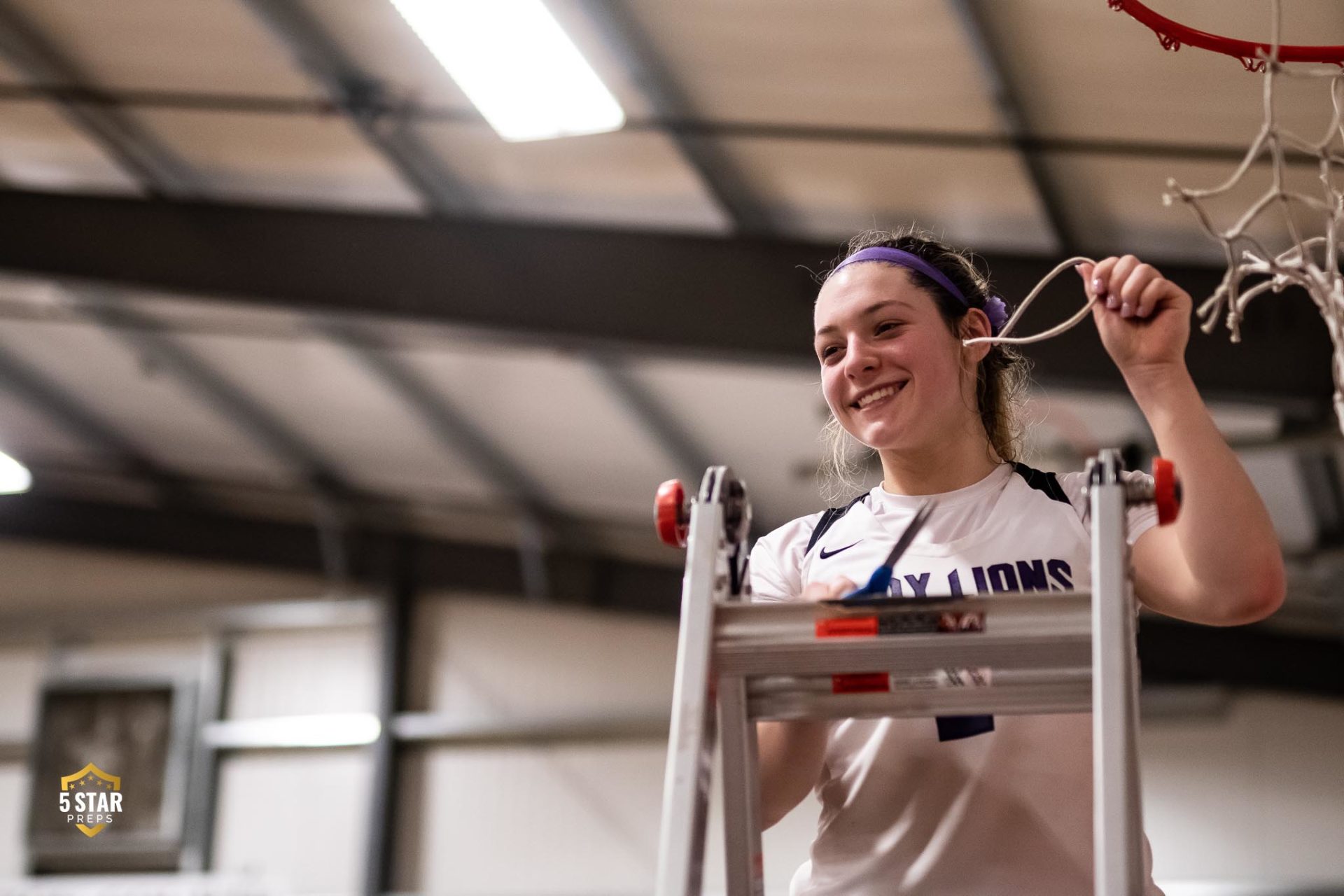 Division I basketball prospect transferring from The King’s Academy ...