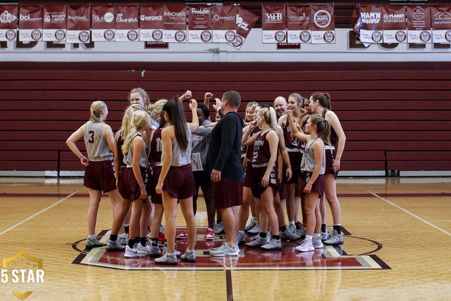 Bearden Lady Bulldogs shock the No. 3 team in the country, Montverde ...