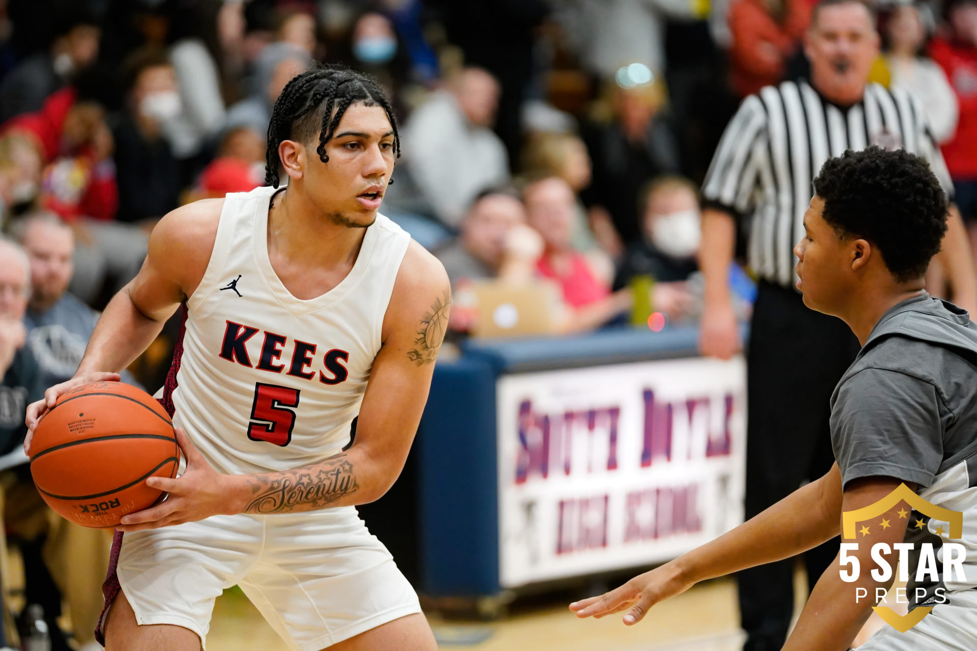 Tai Cates 'heat check' fires South-Doyle past Sequoyah, 69-48, and into ...