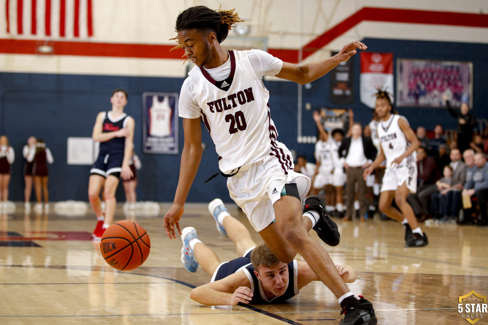 Fulton Falcons hang on for wild 64-63 win over South-Doyle in District ...