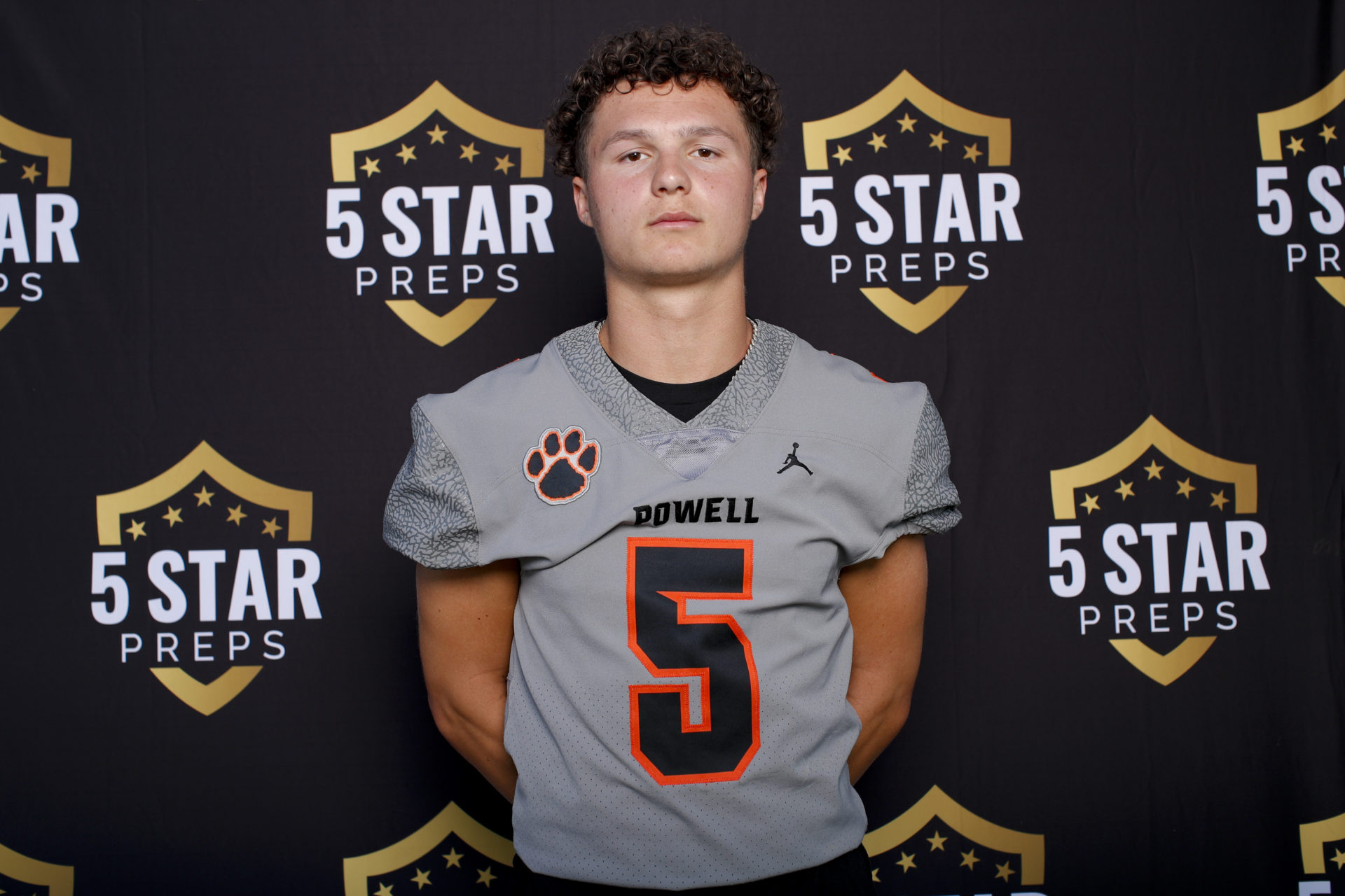 Last-second TD run by Jordyn Potts lifts Powell past Clinton, 29-22, in ...