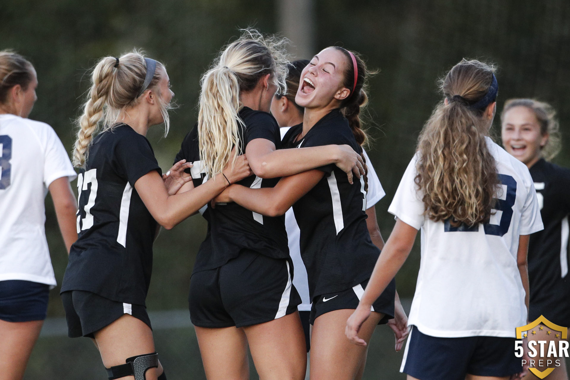 Bearden Lady Bulldogs, the nation’s new No. 1 prep soccer team, tops ...