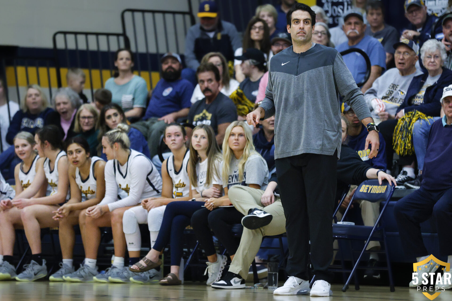 Webb School of Knoxville names Greg Hernandez as its next head girls ...