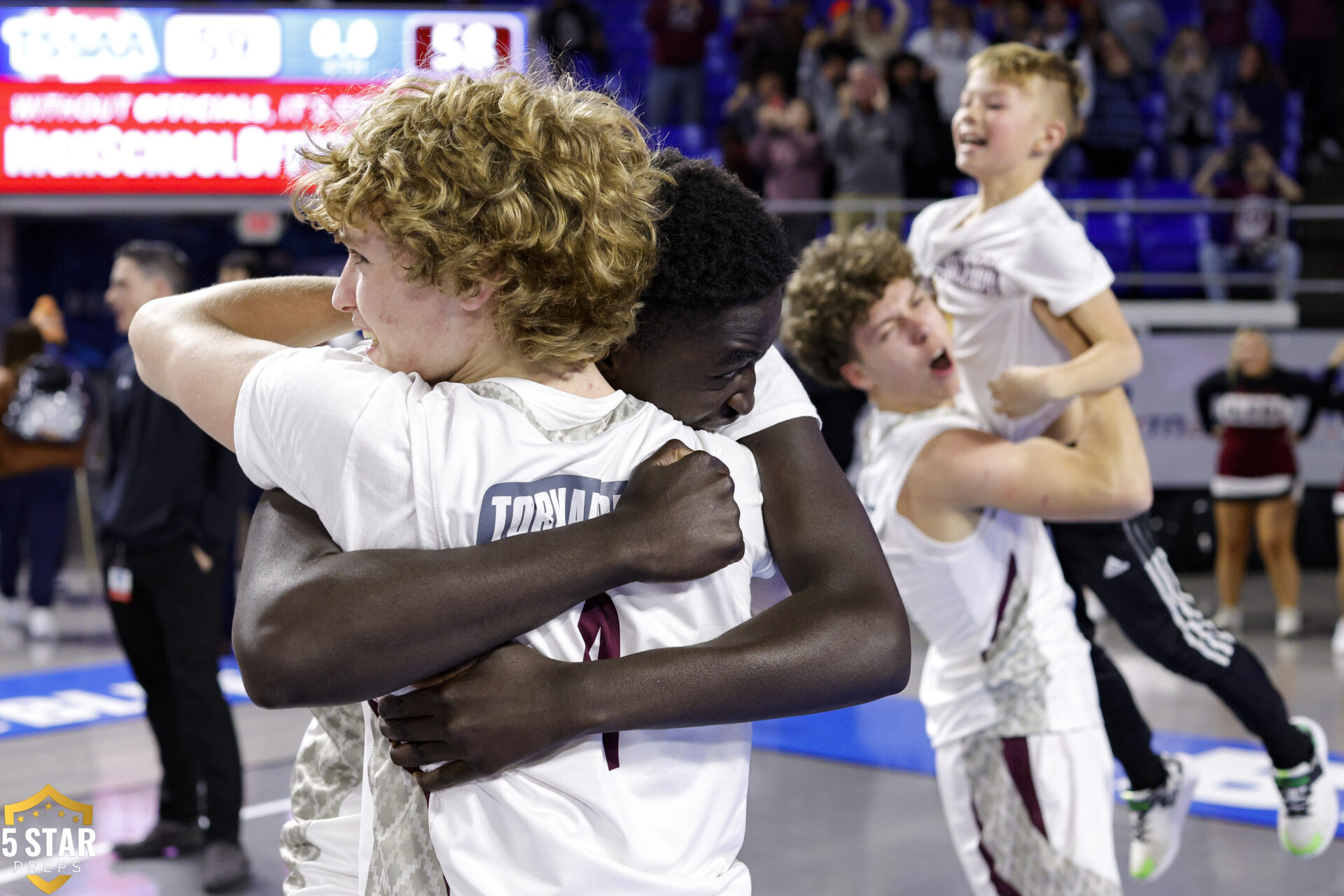 5STAR PHOTOS: Alcoa Tornadoes vs. Douglass Red Devils - 2023 Class 2A ...