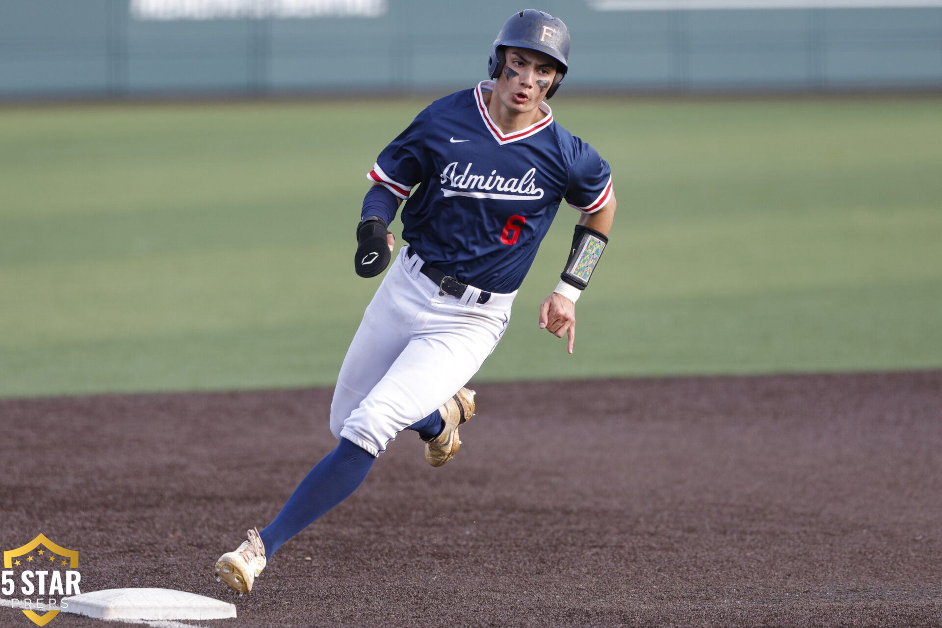 All-American and Farragut High School baseball standout Landis Davila ...