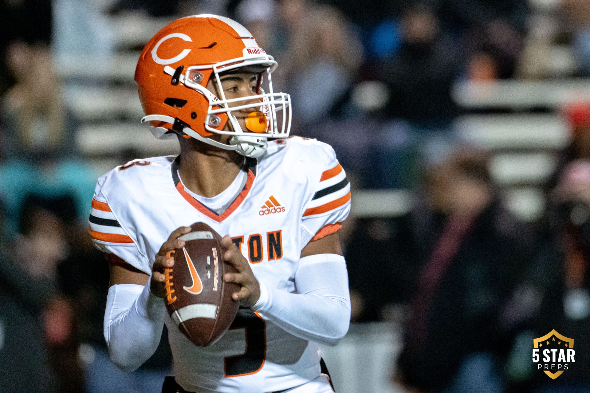 Clinton stuns Oak Ridge at Blankenship Field for 24-21 second-round win ...