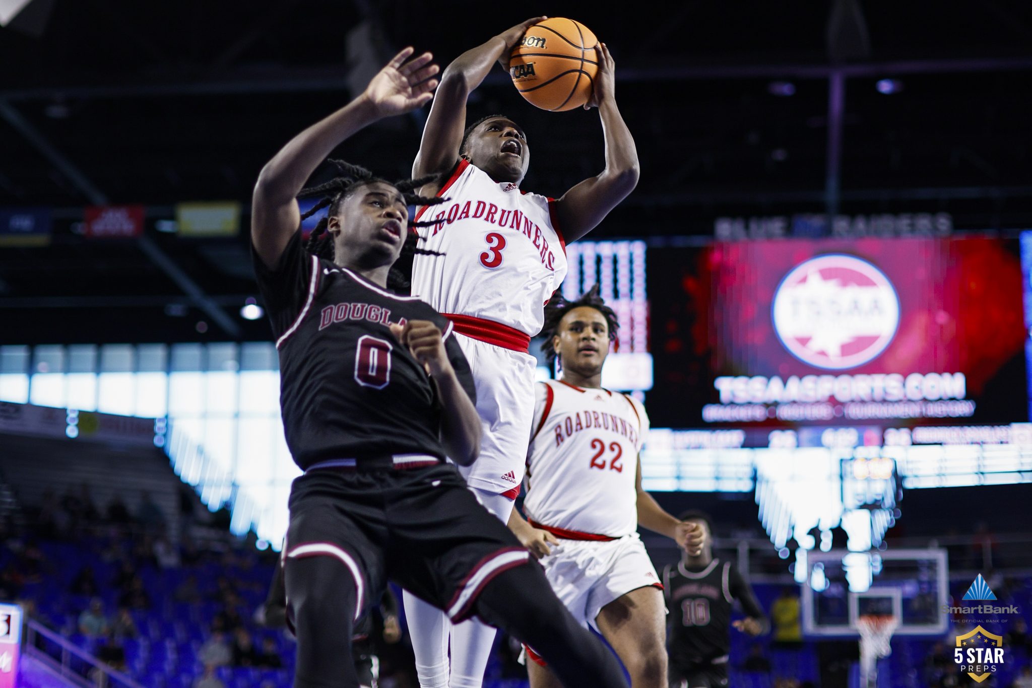 CLASS 2A QUARTERFINALS: Austin-East throws scare into unbeaten Douglass ...