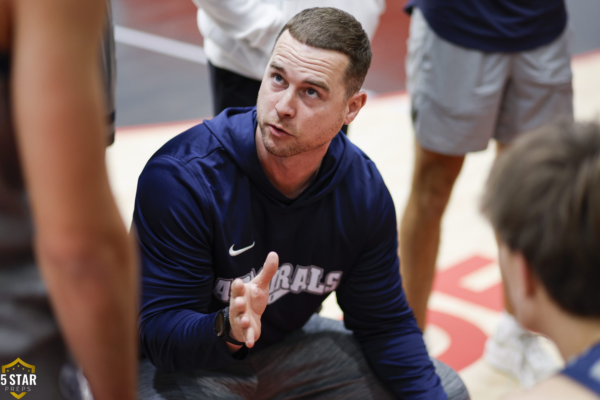 Farragut Admirals log impressive win Tuesday in advance of rivalry game ...